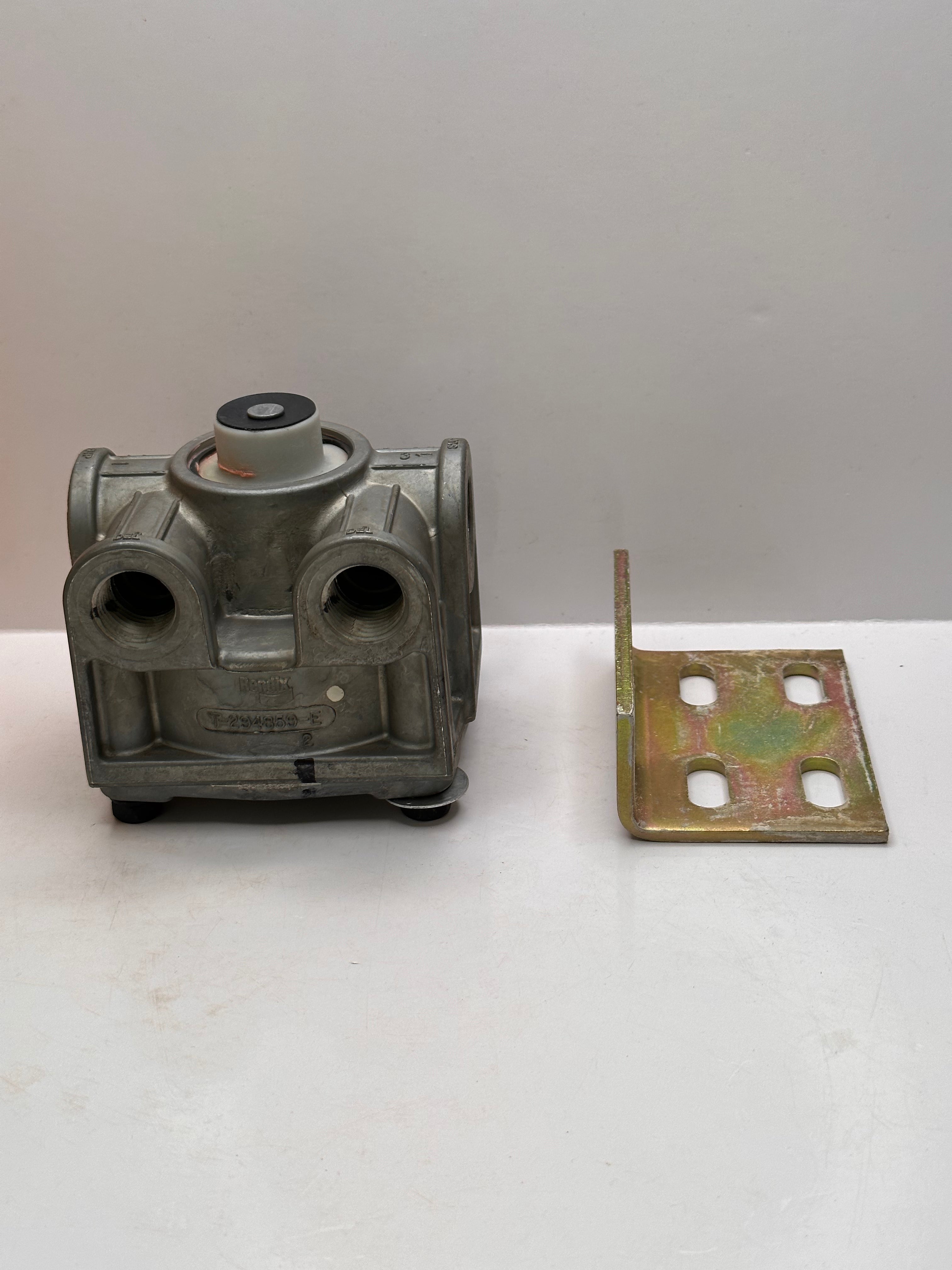 CAT Valve-Relay 8X-5444 | Mining & Industrial Surplus