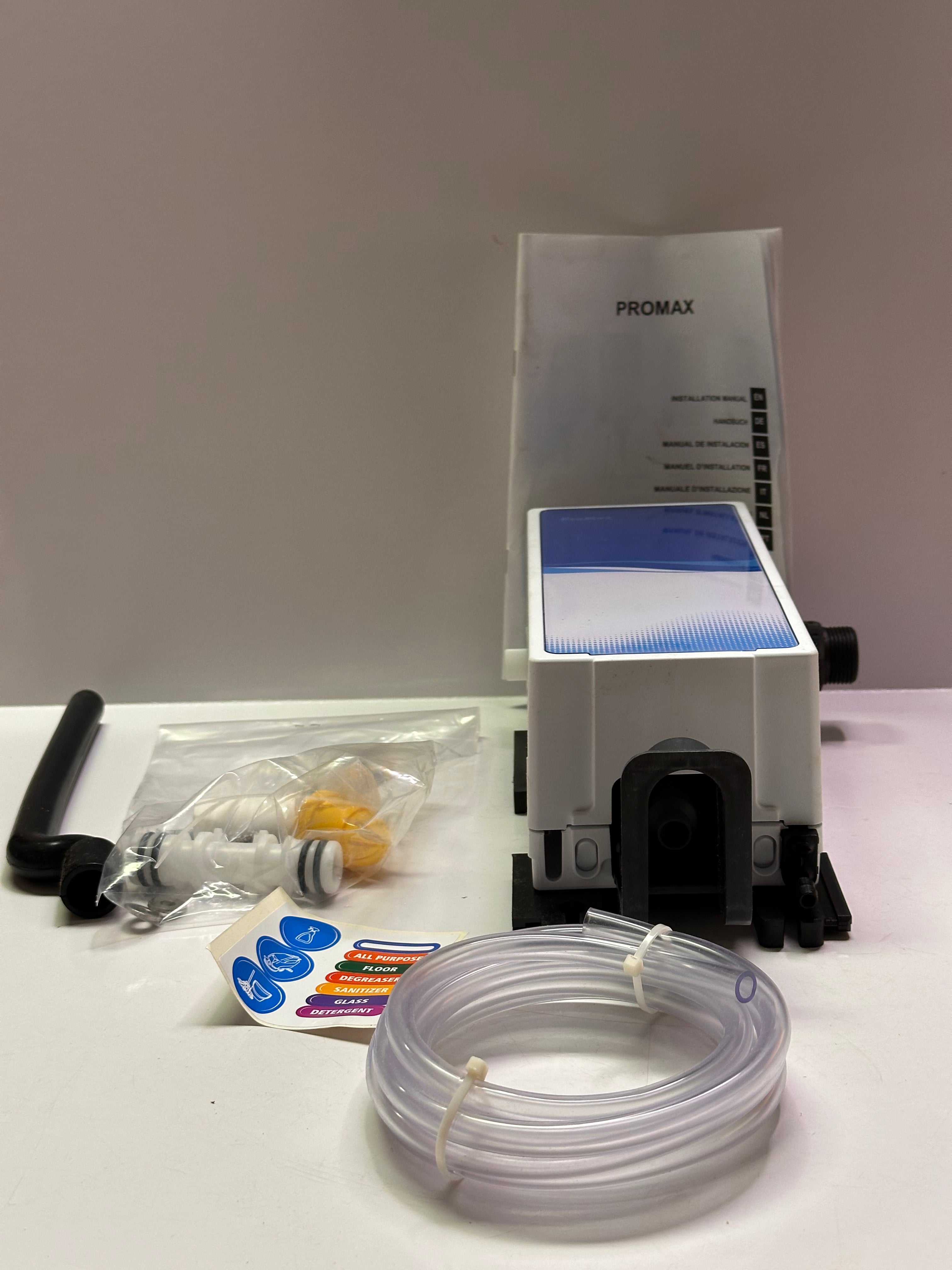 ProMax PXS1F04S0000 Chemical Dosing System - Single product, Bottle fi ...