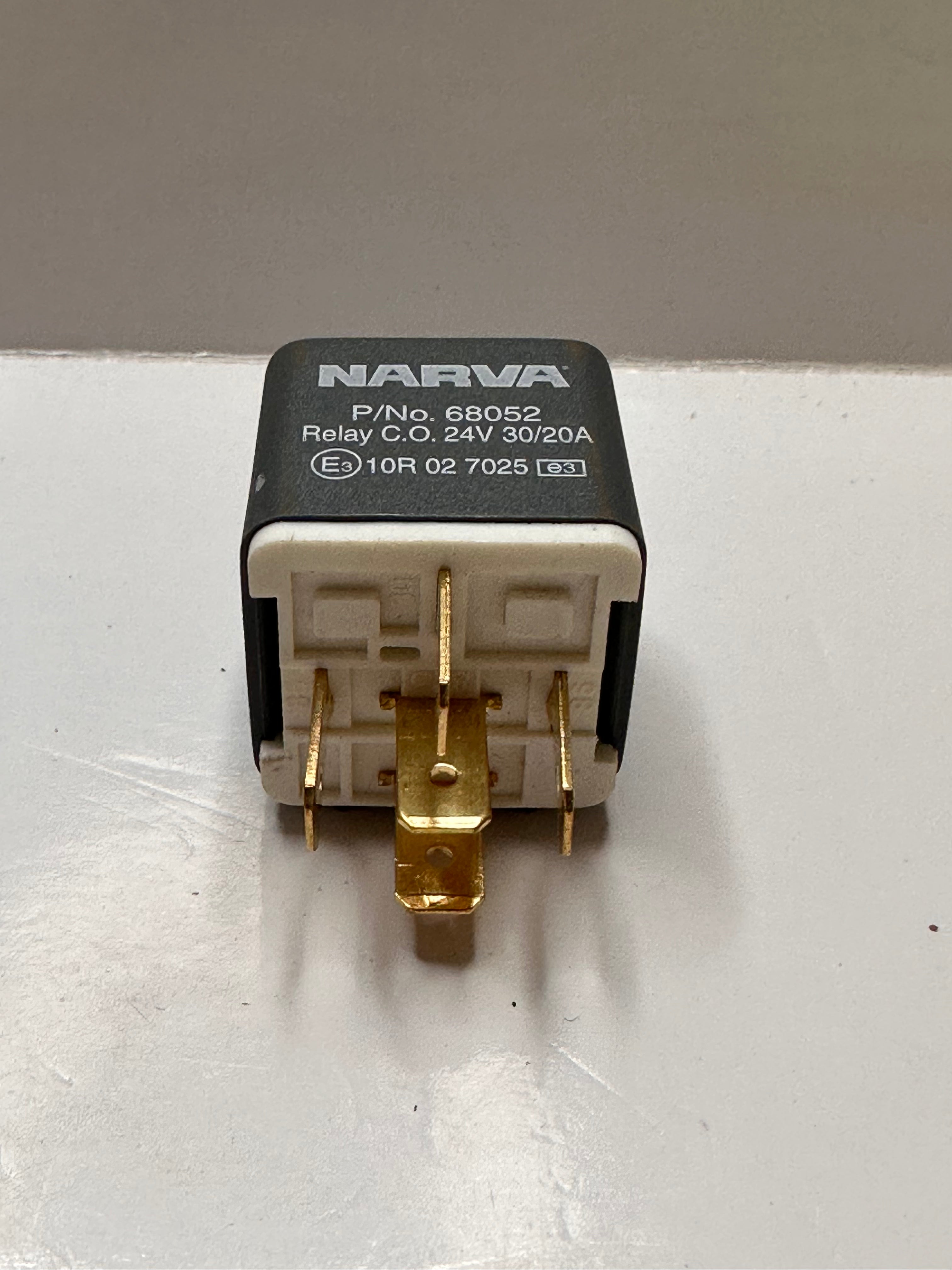 NARVA 68052 24V 5 Pin Change-Over Relay with Resistor | Mining ...