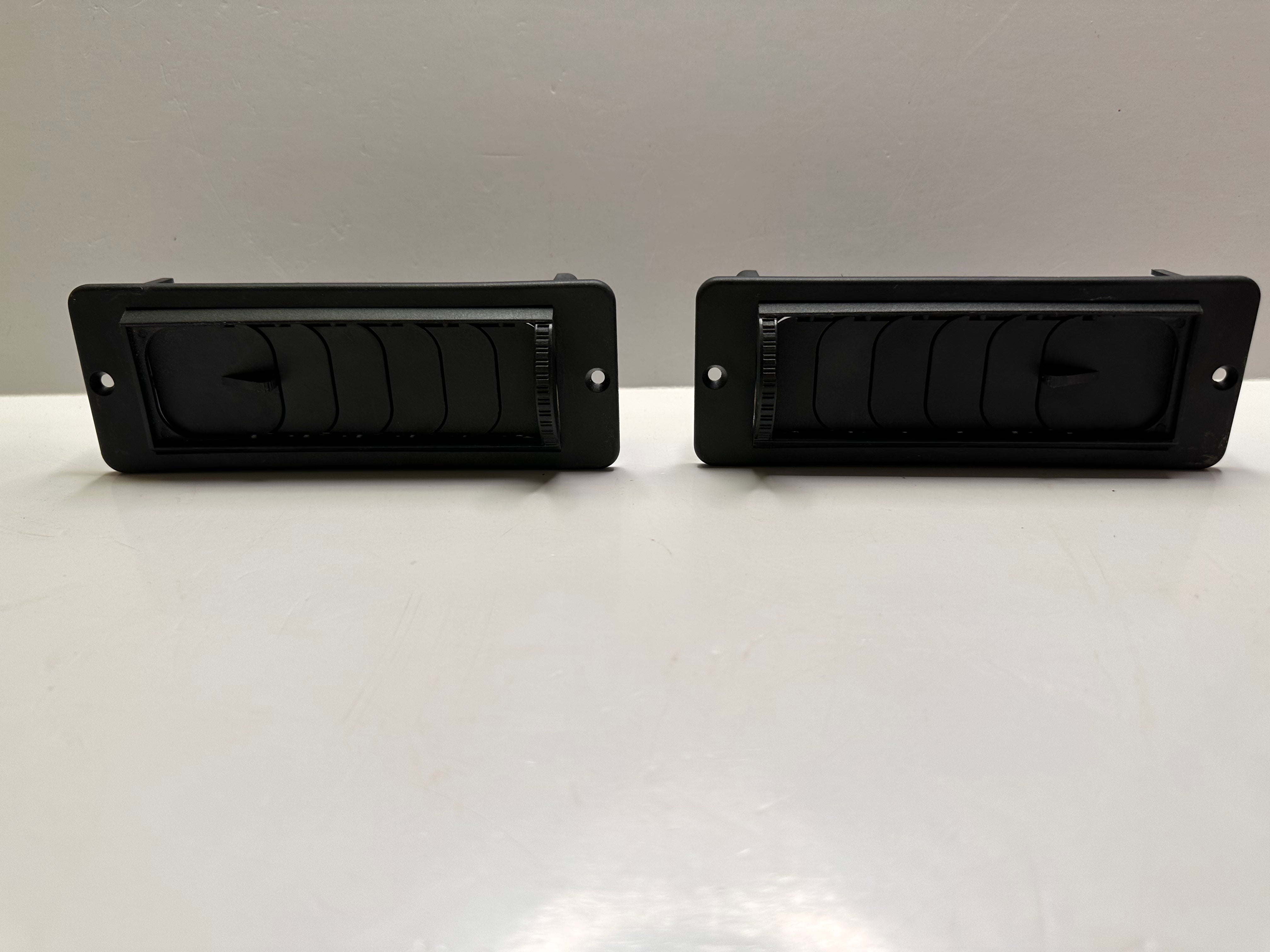 CAT 422-2152 Louver/Vent | Mining & Industrial Surplus