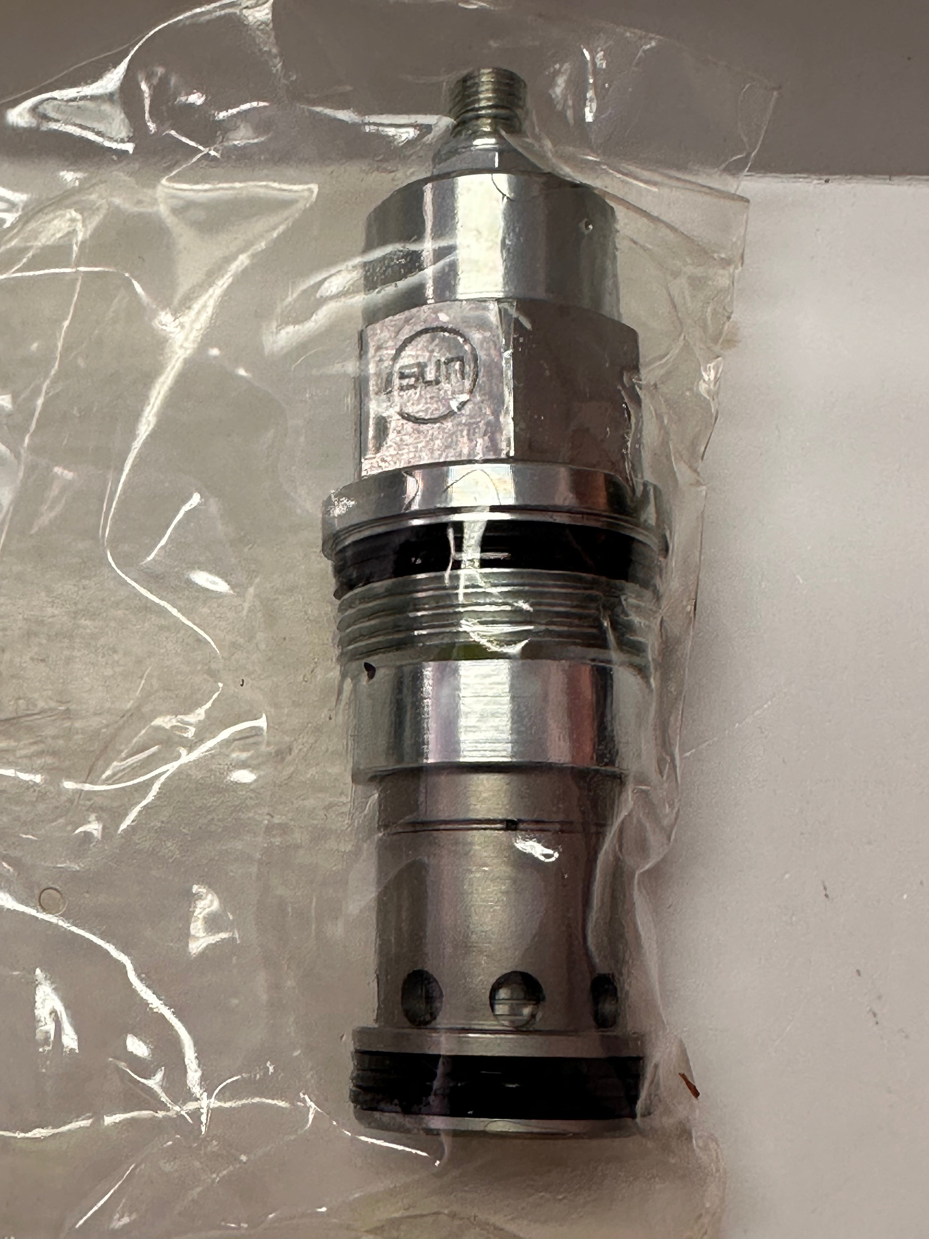 SUN Hydraulics RPIE-LAN Fast-acting Pilot-Operated Balanced Piston Rel ...