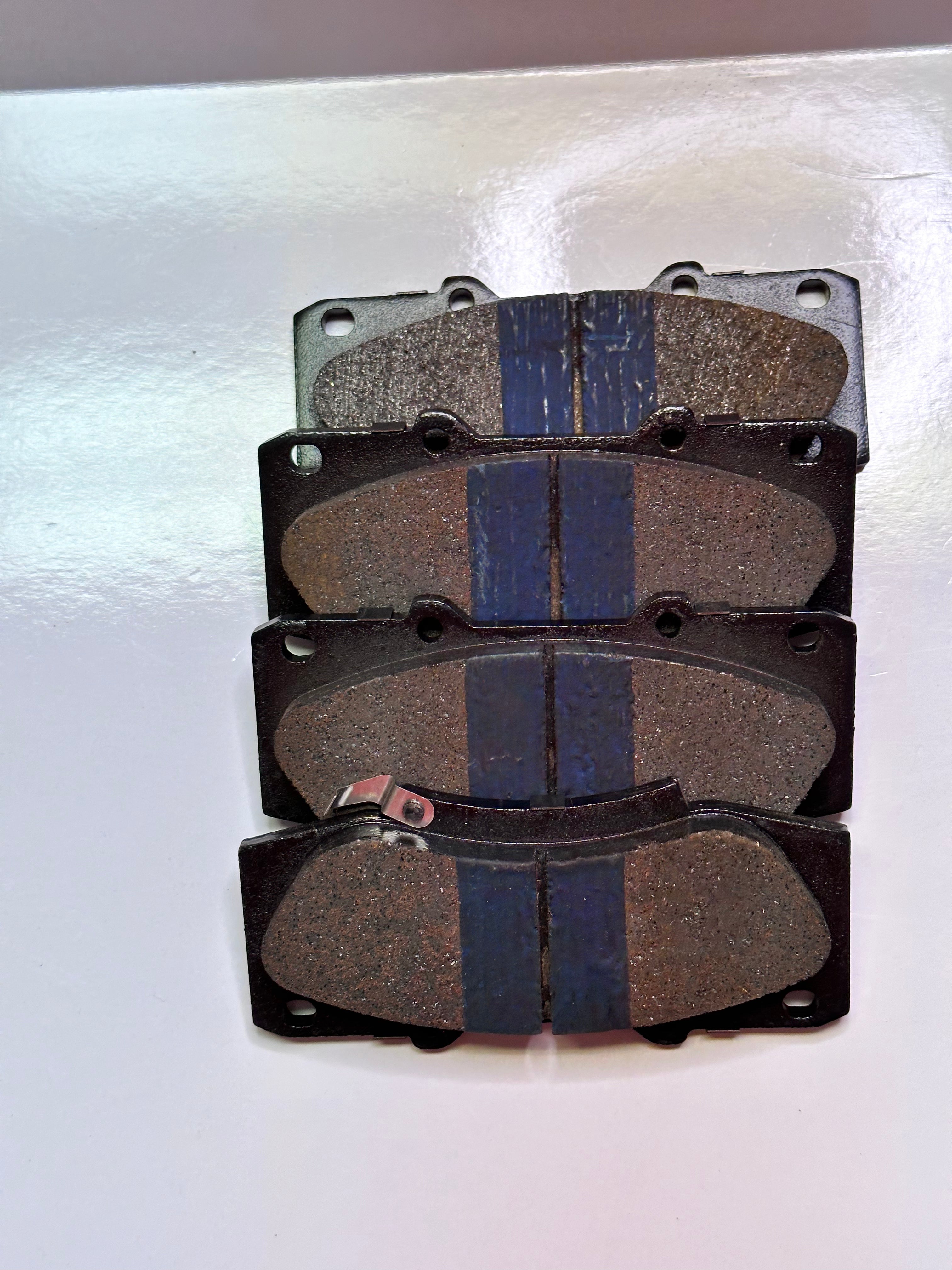 Bendix DB2221/4WD Front Disc Brake Pads | Mining & Industrial Surplus