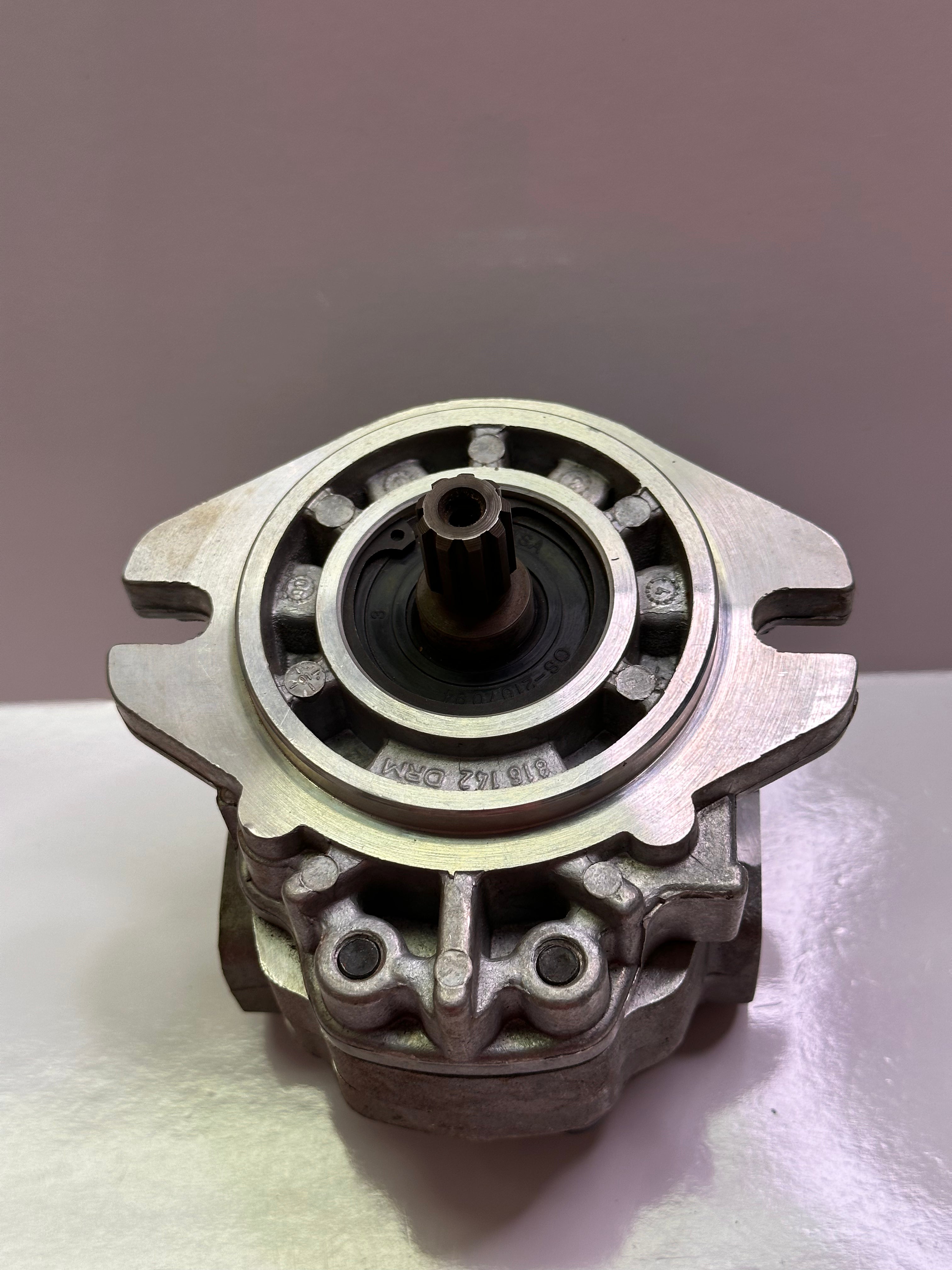 Caterpillar CAT 9T-1802 Gear Pump | Mining & Industrial Surplus
