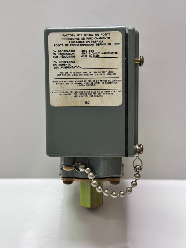 Square D 9012GAW4 Pressure Switch SPDT - 1.5 to 75 psi - 1/4"-18 NPTF ...