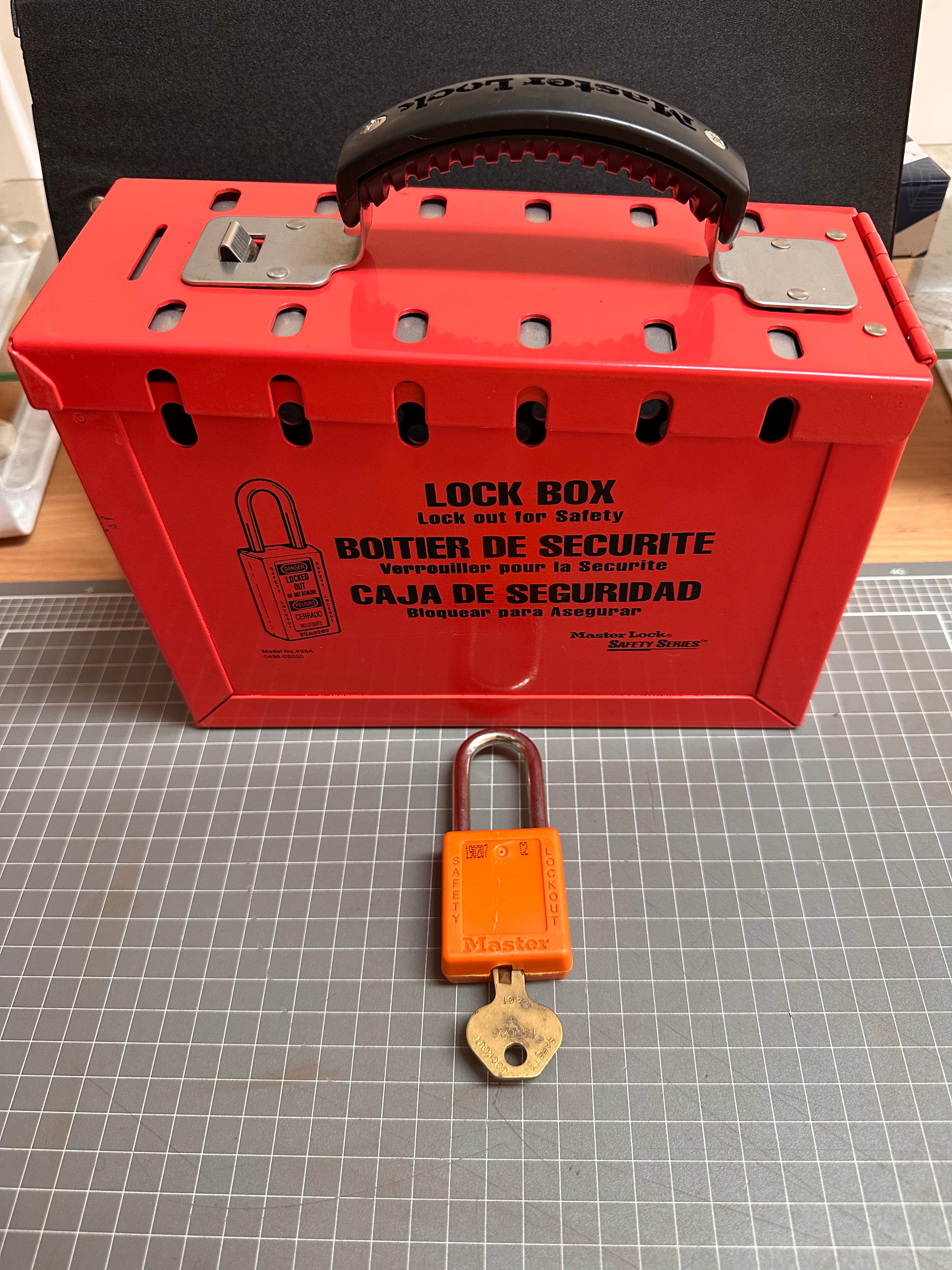 Master Lock Group Lock Box 498A | Mining & Industrial Surplus