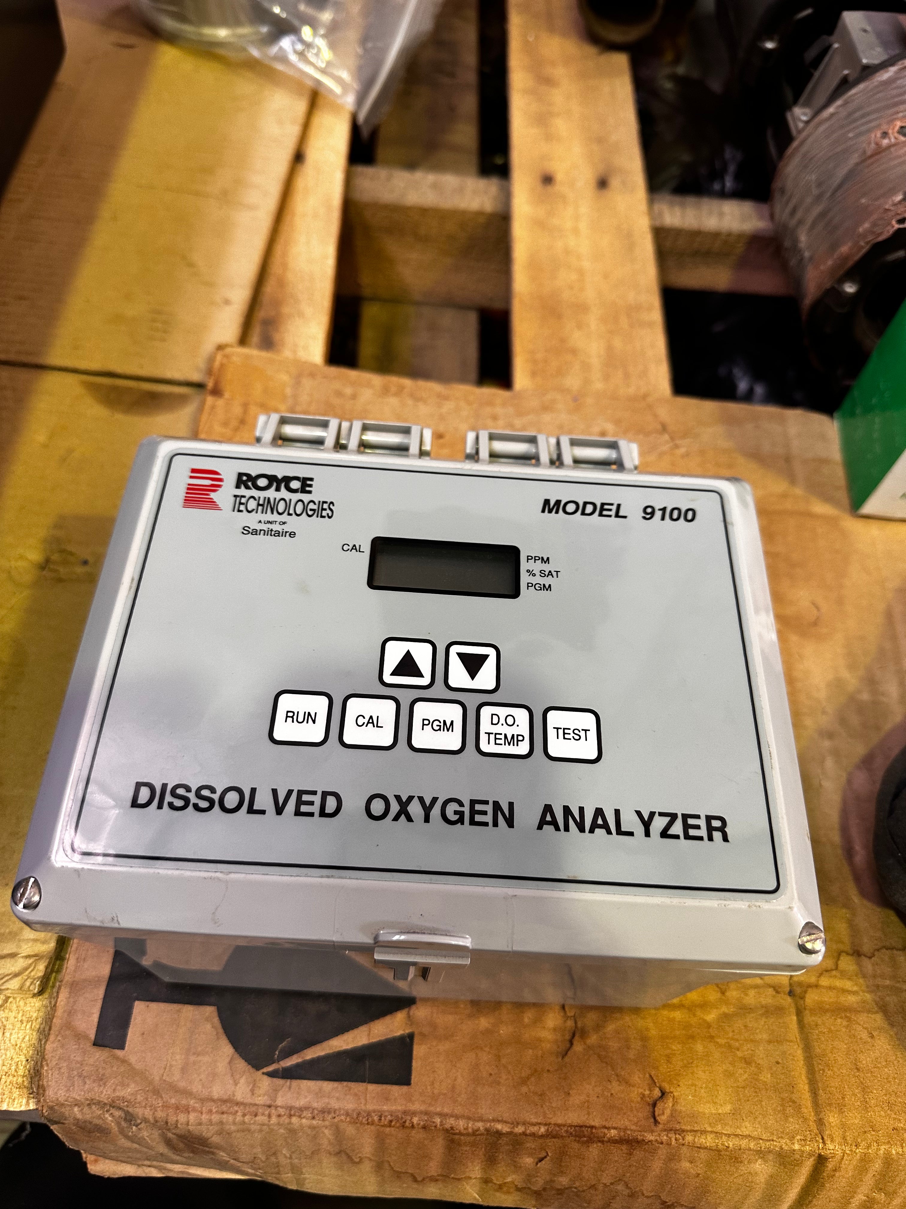 ROYCE TECHNOLOGIES MODEL 9100 Dissolved Oxygen Analyzer | Mining ...