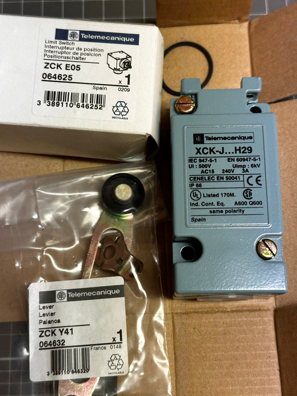 Telemecanique/Schnieder Electric Limit Switch ZCK J11H29 | Mining ...
