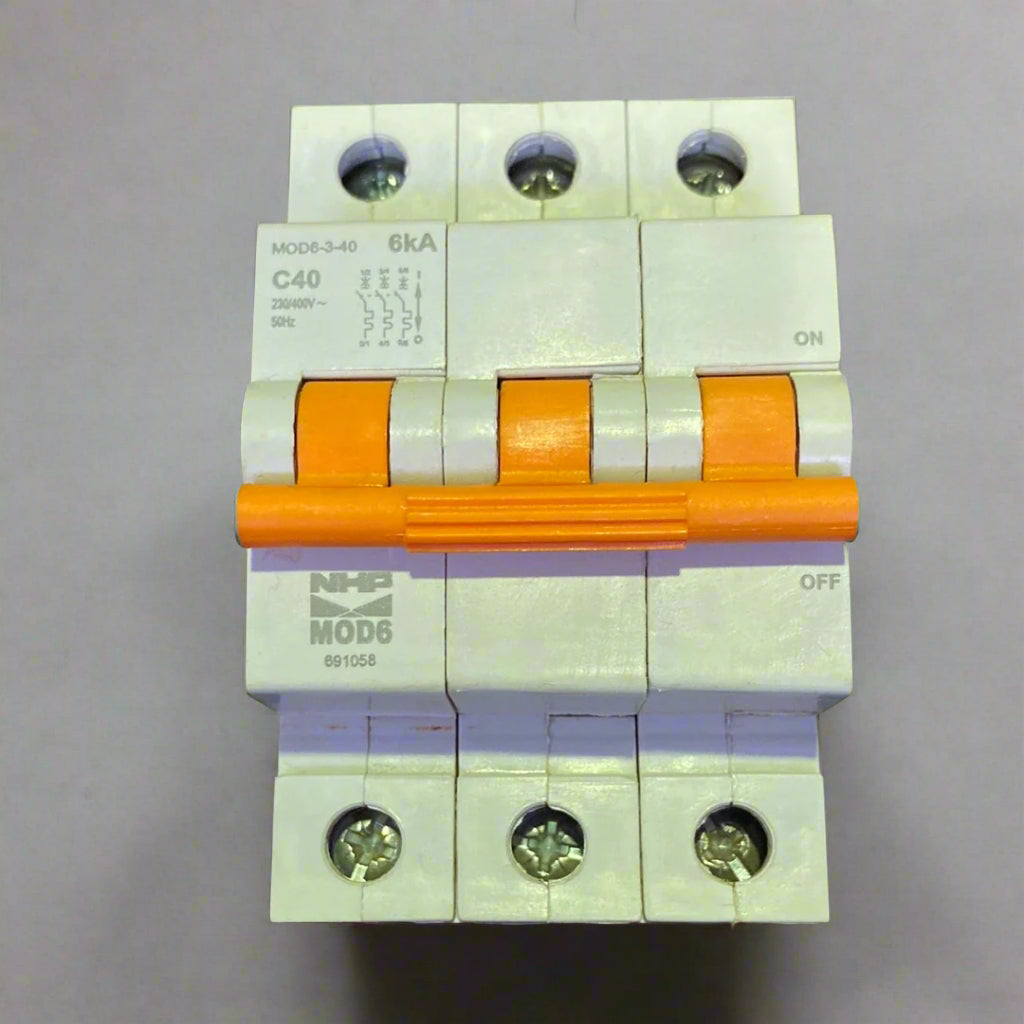 NHP MOD6 Miniature Circuit Breaker 6kA 3 Pole 40A C Curve MOD6340 ...