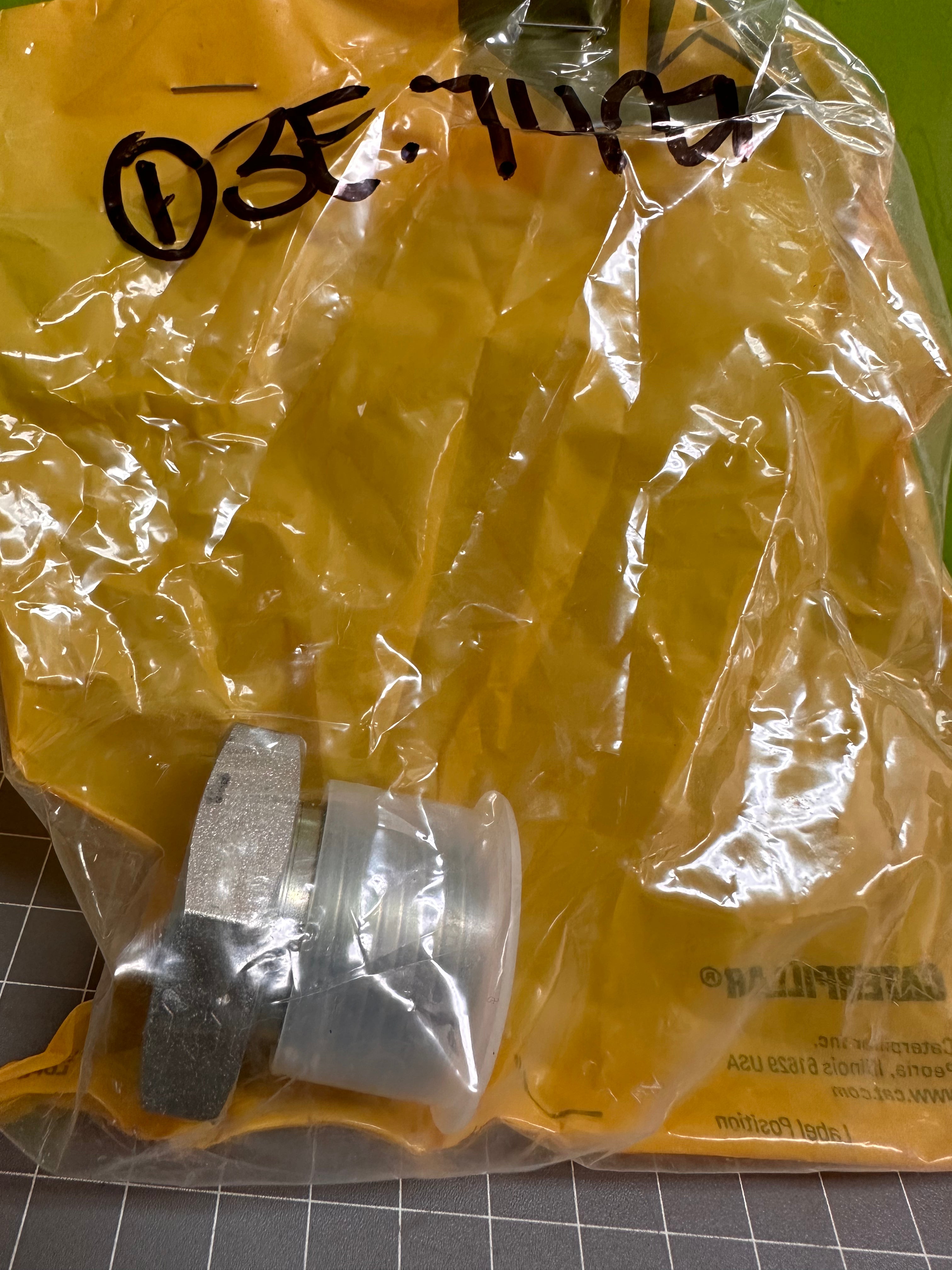 CAT 3E-7427: Straight Adapter | Mining & Industrial Surplus