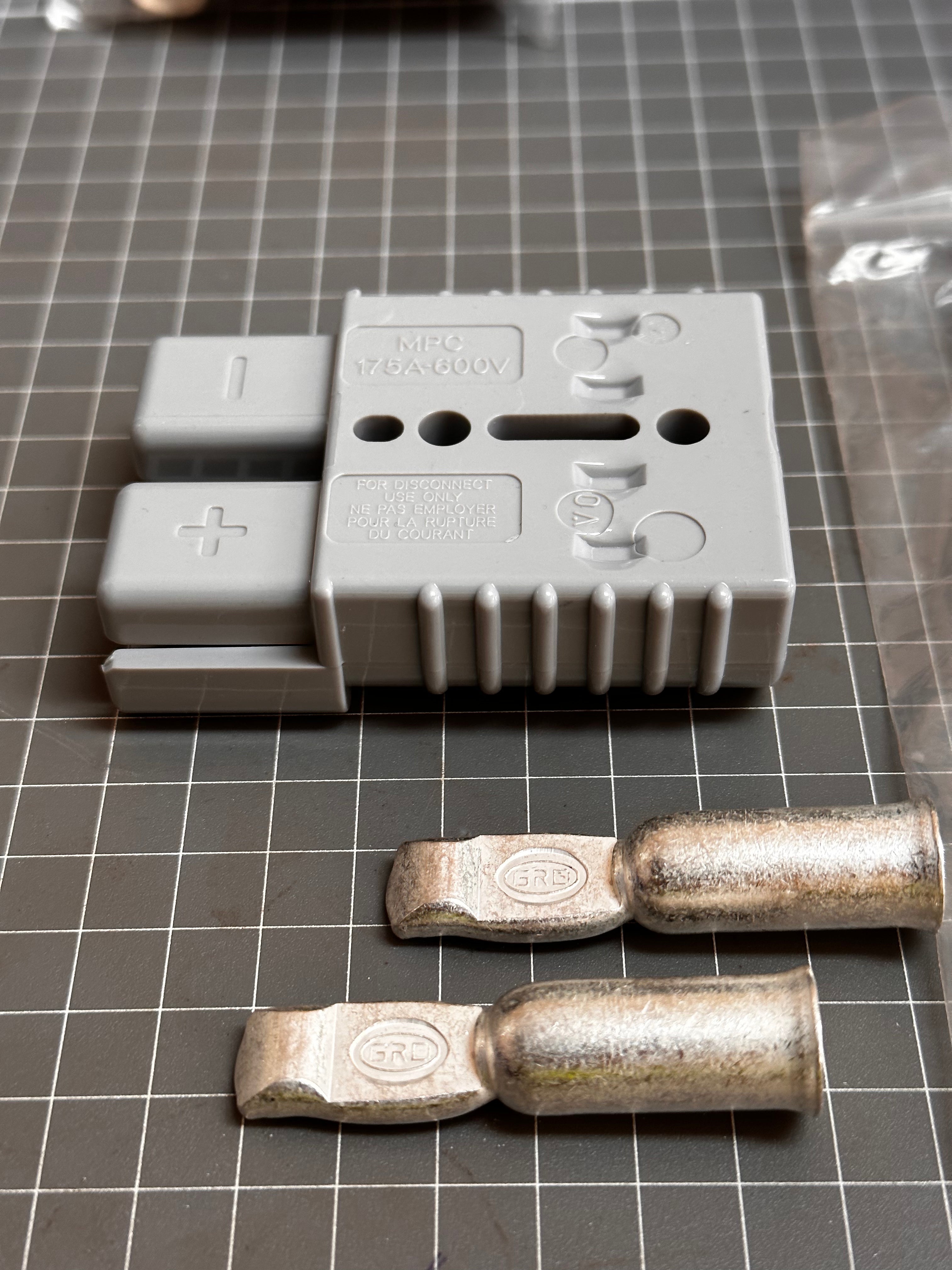 175A Heavy Duty Anderson Connector QVSY175, GREY | Mining & Industrial ...