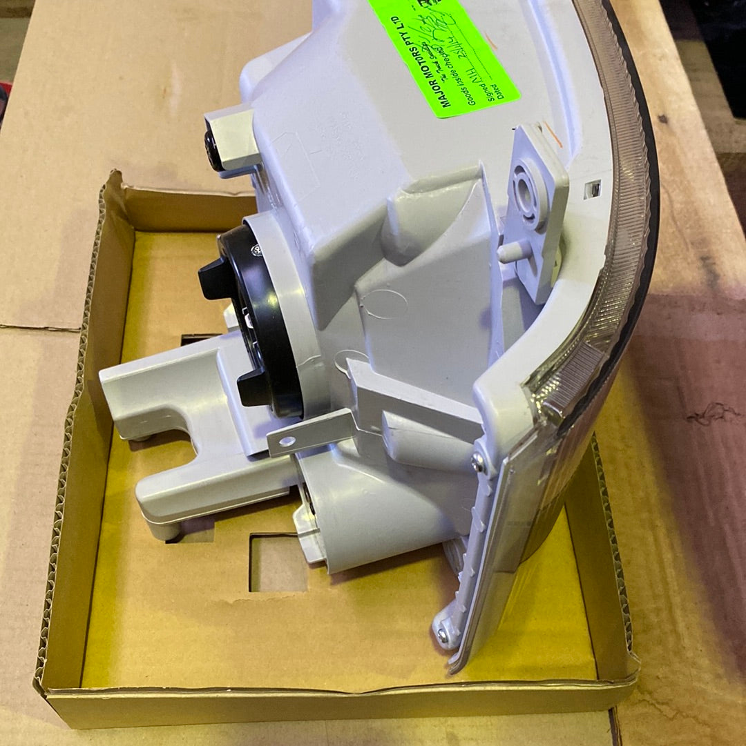 ISUZU 8-98225640-0 Head Lamp | Mining & Industrial Surplus